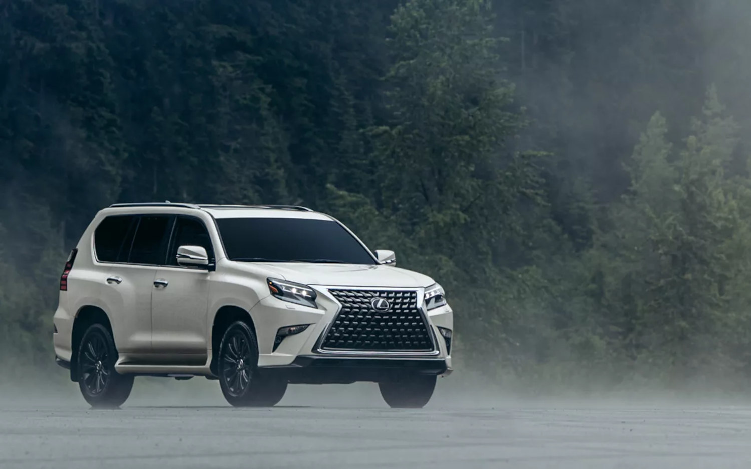 Comparison - Lexus GX 460 Black Line 2022 - vs - Lexus GX 460 Black Line 2023 | SUV Drive